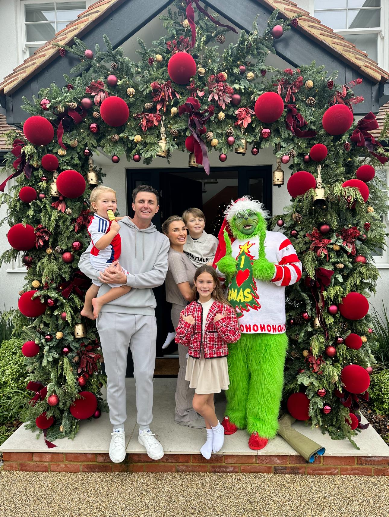 grinch | Alex Watts Blog